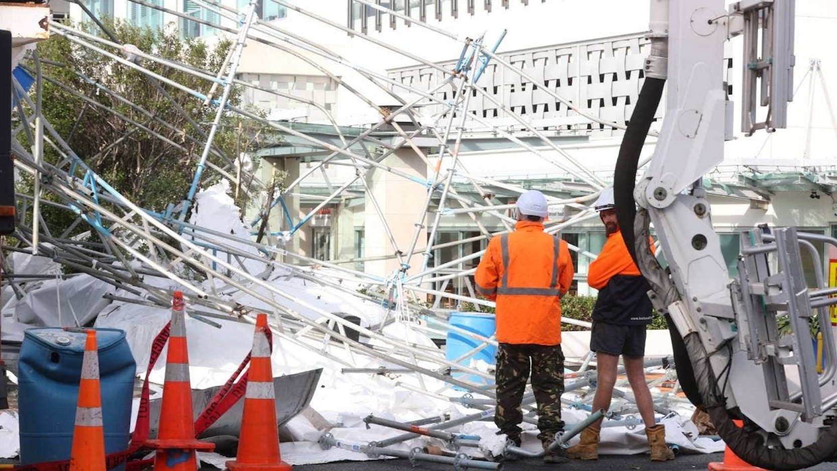 Custom Scaffolding Specialists | Sidewall Scaffolding